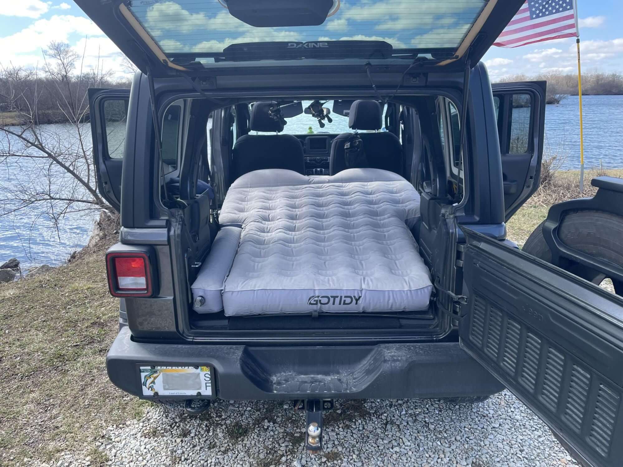 SUV Air Mattress For Jeep Wrangler, Cherokee, Ford Explorer, Bronco, R
